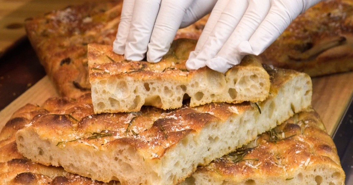 CLASS101+ | Making sourdough bread for meals and snacks at Busan's ...