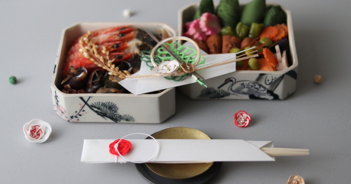 CLASS101+ | Mizuhiki, the Art of Japanese Style of Tying Knots