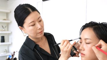 클래스101 | Hong Hyun Jung's Makeup Solution: Finding the Best Makeup ...